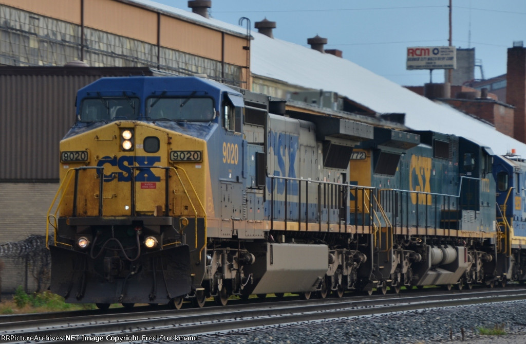 CSX 9020 & 7772